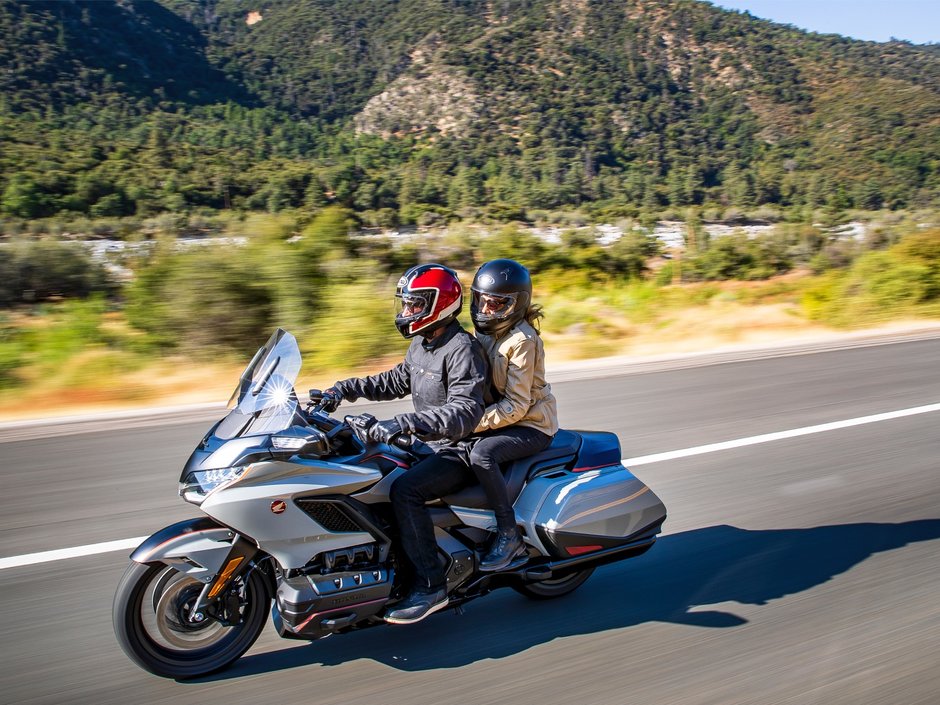 Honda GL1800 Gold Wing Bagger DCT