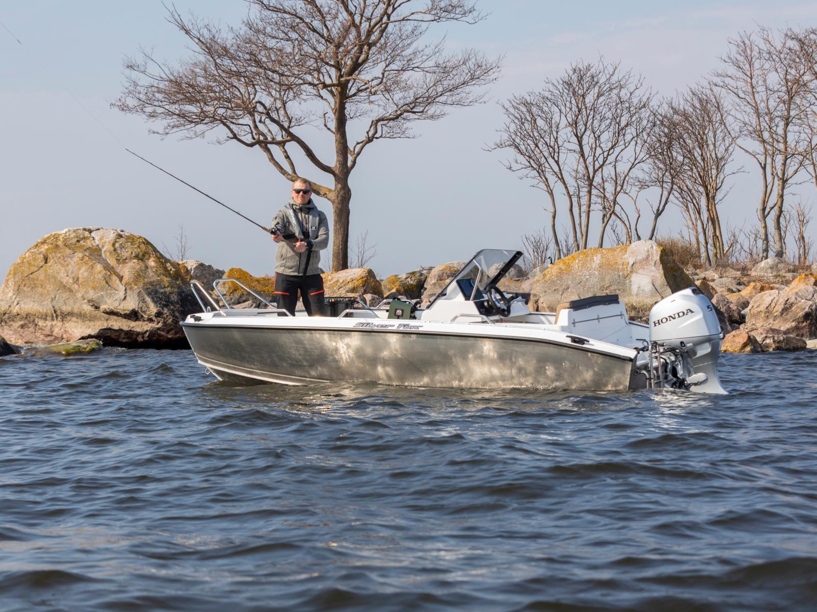 Silver Fox Avant -vene Honda-moottorilla | AluFibre-veneet