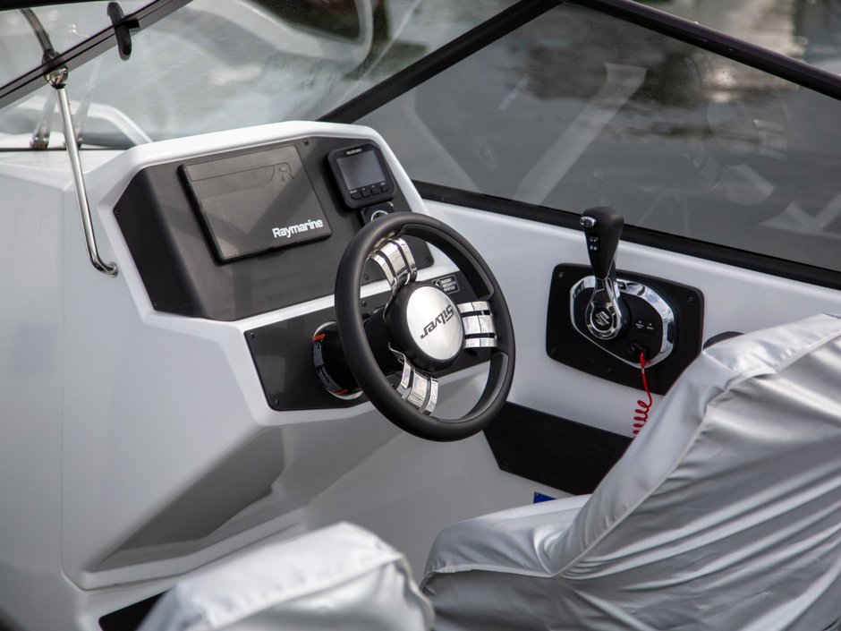 Silver Puma BR -vene Honda-moottorilla | Lasikuituveneet
